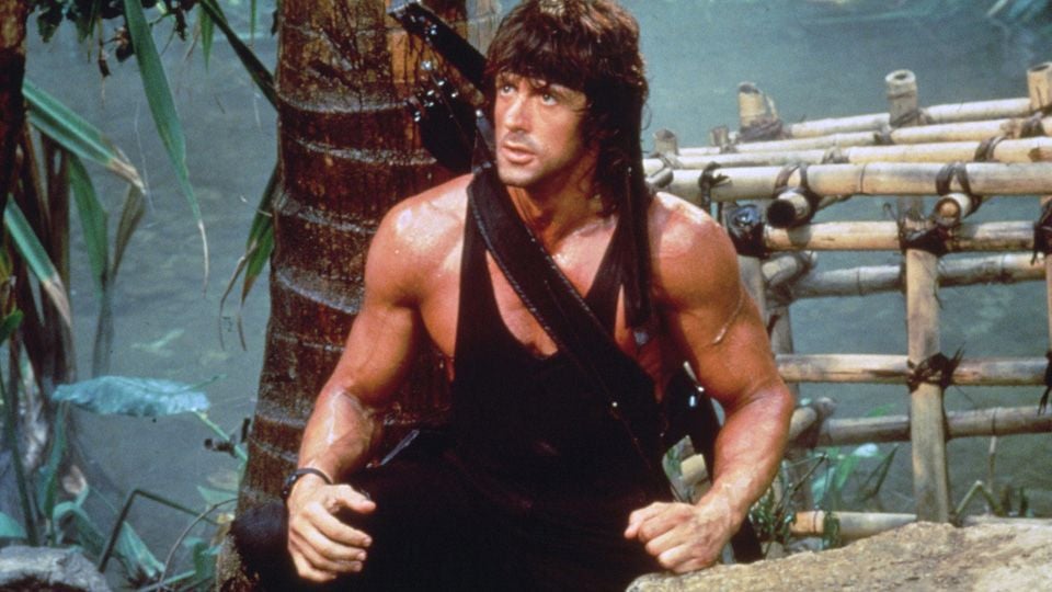 Rambo II Trailer - Rambo II Trailer DF - FILMSTARTS.de