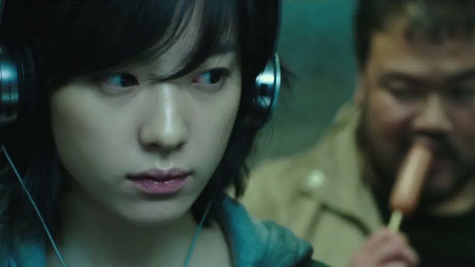 Cold Eyes Trailer - Cold Eyes Trailer OV - FILMSTARTS.de