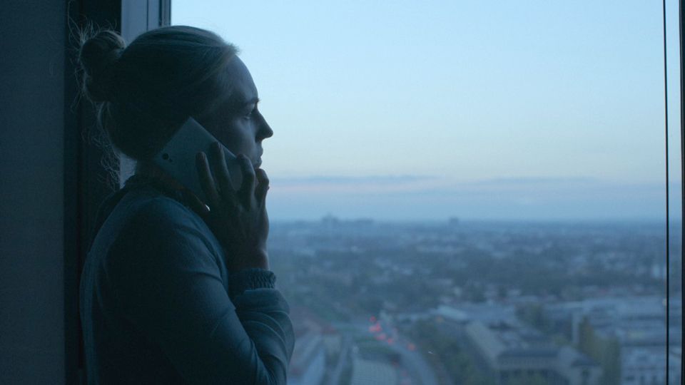 Limbo Trailer - Limbo Trailer DF - FILMSTARTS.de