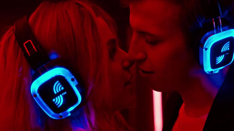The Hater Trailer - The Hater Trailer OmeU - FILMSTARTS.de