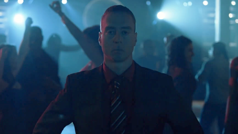 American Killer Trailer - American Killer Trailer (2) OV - FILMSTARTS.de