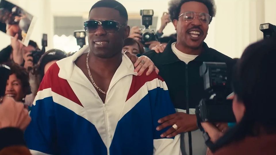 Mike Trailer OV - Trailer Mike - FILMSTARTS.de