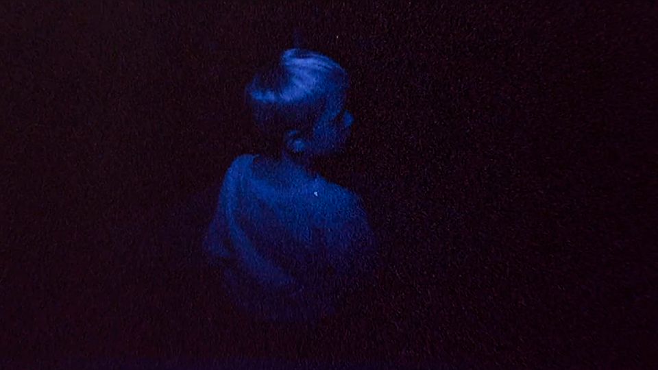 Skinamarink Trailer - Skinamarink Trailer (2) OV - FILMSTARTS.de