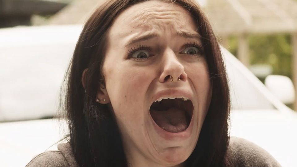 New Fears Eve Trailer - New Fears Eve Trailer OV - FILMSTARTS.de