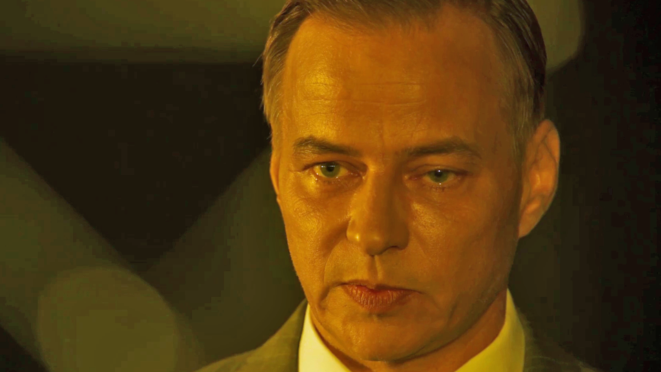 Die Ermittlung Trailer - Die Ermittlung Trailer DF - FILMSTARTS.de